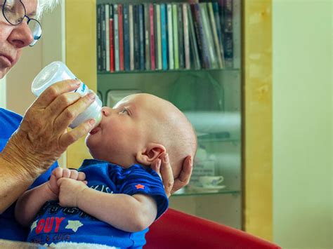 Может ли бабушка уйти в декретный отпуск по уходу за внуком до 1 5 лет крутомама Дзен