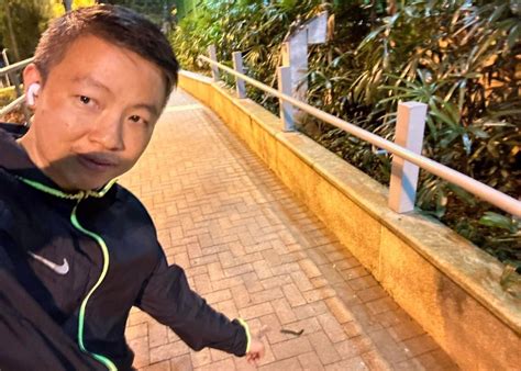 政whats噏：殺蟲變「捉蟲」 馬軼超單腳跳返屋企｜即時新聞｜港澳｜oncc東網