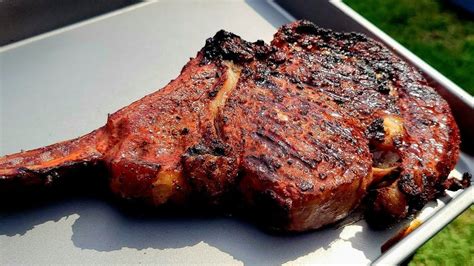 How To Marinate A Tomahawk Steak