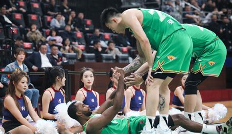 CBA辽篮VS青岛4大看点张镇麟继续强势发挥央视不转2平台直播 腾讯新闻