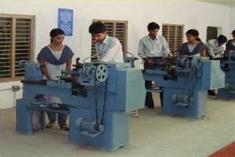 Bvc College Of Engineering Admission 2022 Courses Fees Reviews Results