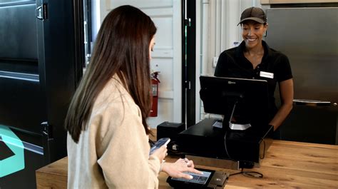 Ncr Aloha Cloud Delivers Easy To Use Dependable Restaurant Solution Ncr News Ncr Voyix