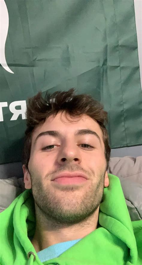 Lazy Bed Day Scrolller