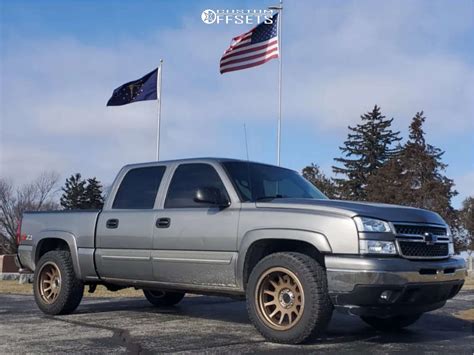 2006 Chevrolet Silverado 1500 With 20x10 24 Method Nv And 27560r20