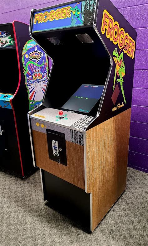 Frogger Arcade Video Game Mandp Amusement