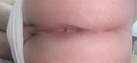 رونای درشت و کون دخترونم تو شورت سفید خیلی اوبم بالاس دیگه