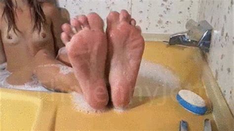 Scrub My Feet And Clip My Nails Jaded Jenny Clips4sale