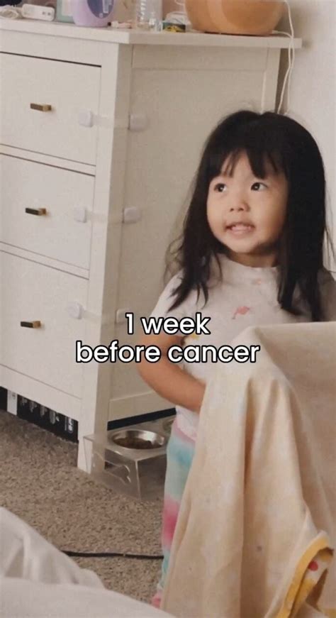 그저 웃는 딸과 창자가 끊어지는 고통을 참으며 춤추는 아빠 포텐 터짐 최신순 에펨코리아