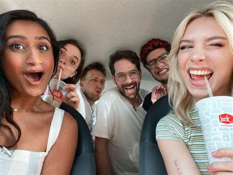 Courtney Arasha Ian Shayne Noah And Angela Smosh Smosh Smosh
