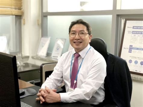 비즈리더 강용주 셀루메드 부사장 교체형 2차전지 시장 진출” 아시아경제 Core