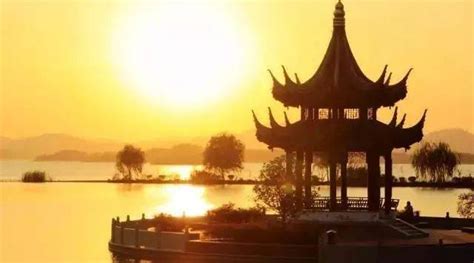 佛为心，道为骨，儒为表，大度看世界！ 刘秀当