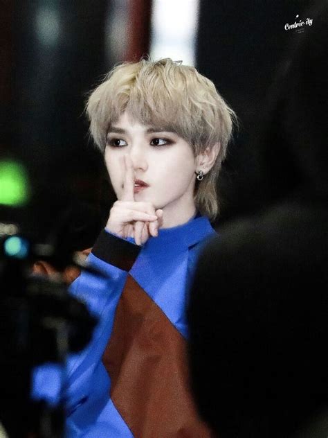 Ttt Adlı Kullanıcının Taeyong Panosundaki Pin Resimler