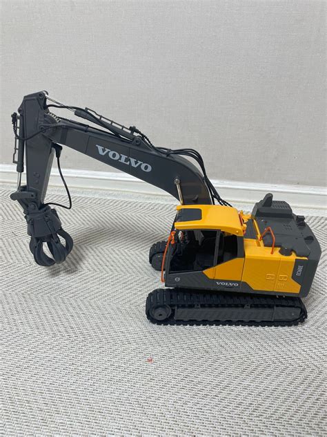 Volvo 볼보 무선 포크레인 당근마켓 중고거래