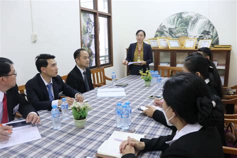 ສະຖາບັນການເມືອງ ແລະການປົກຄອງແຫ່ງຊາດ ສຳເລັດການເຝິກອົບຮົມ ວິທີວິທະຍາການຄົ້ນຄວ້າວິທະຍາສາດ