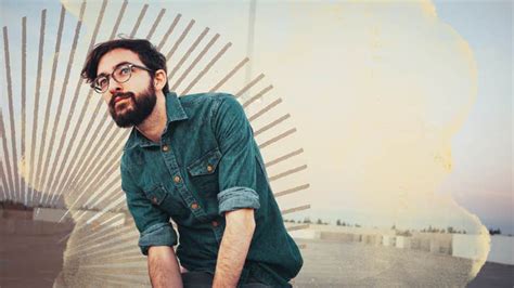 5 Tiny Signs Youre Dating A Really Insecure Man Esther Bilbao