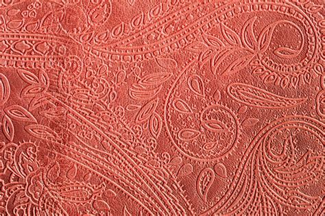 벽지 또는 배너 디자인에 대한 양각 꽃 트렌드 패턴 과 정품 가죽 클로즈업 밝은 오렌지 붉은 색의 질감 유행 배경 가죽에 대한 스톡 사진 및 기타 이미지 Istock