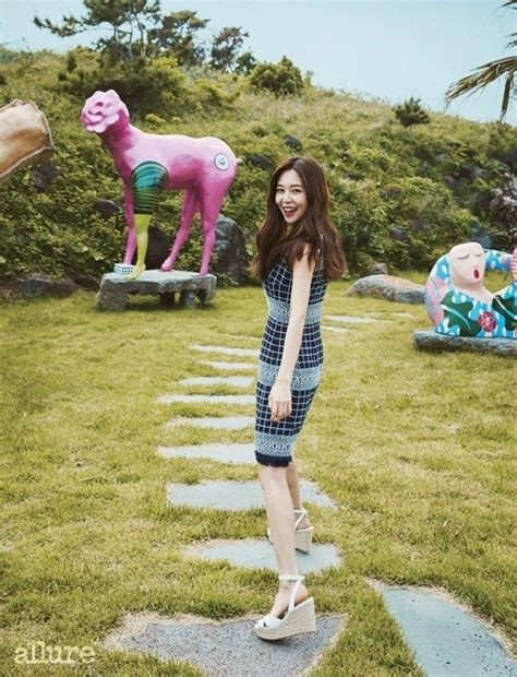 Baek Jin Hee Berita Foto Video Lirik Lagu Profil And Bio Halaman