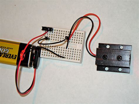 Arduino Self Calibrating Laser Trip Wire Keithjkay