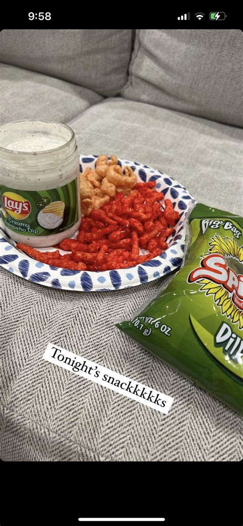 Is She Pregnant Rkyrareneesivertson