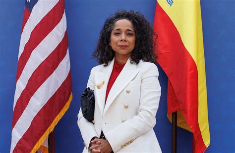 La Embajadora De Estados Unidos En España Pide Expresamente A Bruce