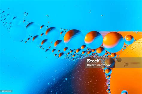 생물학 물리학 또는 화학 추상적 배경 우주 또는 행성 우주 우주 패턴 추상 분자 원자 구조 물 거품 공기 또는 분자의 매크로 샷 추상적인에 대한 스톡 사진 및 기타 이미지