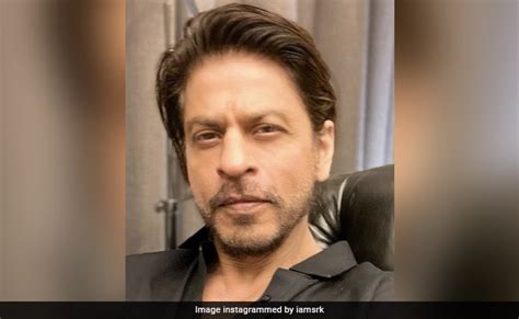 Viral Shah Rukh Khans Handwritten Letter To Pathaan Crew Member