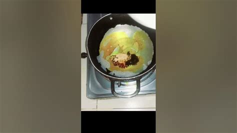 চুলের যত্নে প্রাকৃতিক উপাদান দিয়ে এই তেল ব্যবহার করি যা চুল পড়ার সমস্যা অনেক উপকারী