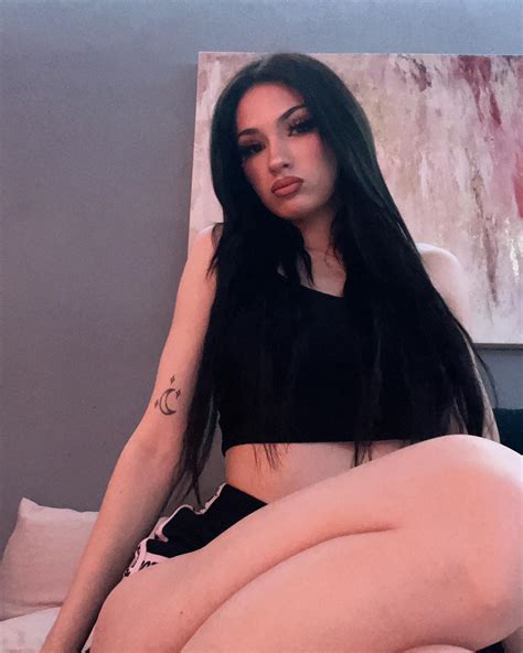 Serena ♡ Serena Xoxox • Instagram Photos And Videos