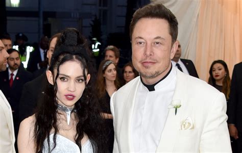 Grimes Claims Journalists Are Stalking Attempting To Dox Her And