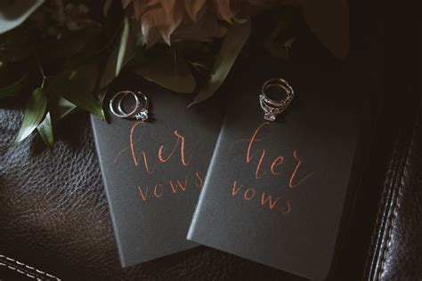 Tips On How To Write Your Own Vows Detroit Wedding Photographer Girl With The Tattoos