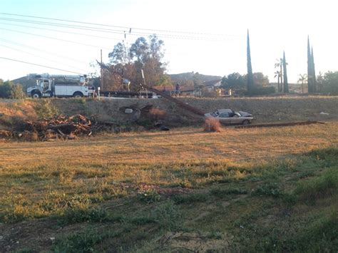 Moreno Valley Crash Knocks Out Power To Hundreds Press Enterprise