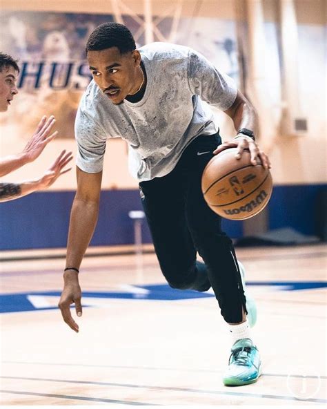 Jordan Poole Nba Pictures Basketball Photos Basketball Players Nba