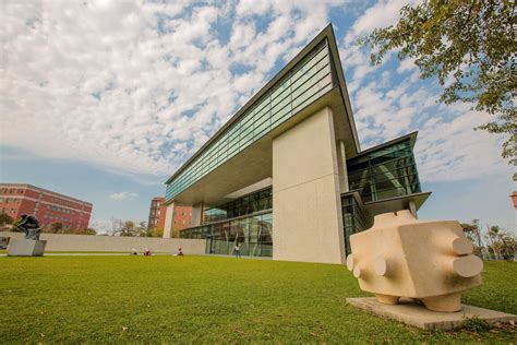 亞洲大學附屬現代美術館臺中觀光旅遊網 Taichung Tourism
