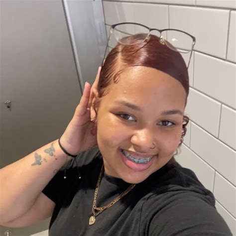 Kylee Its Kylee Threads Say More