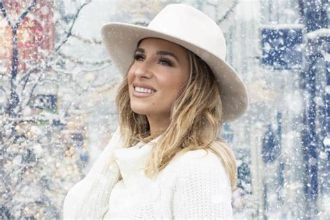 Watch Jessie James Decker Gets Real And Raw In Music Video For Not
