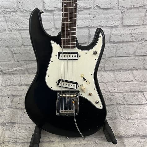 Conrad 1802T Electric Guitar Reverb