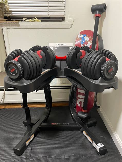 무게조절 가능한 덤벨 세트 및 스탠드 포함