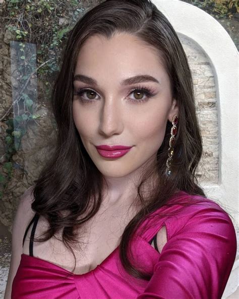 Who Is Lily Lou Biography Career Net Worth More