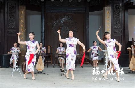 榕城举办曲艺专场 老福州迷上新评话伬唱 每日头条
