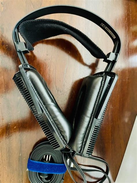 Stax Basic SR 202 Ear Speakers Audio Headphones Headsets On Carousell