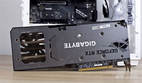 1080p入门级光追小钢炮配置推荐，全白色设计tt启航者f4体验 知乎