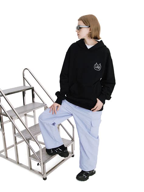 엘엠알65 심볼 로고 드로잉 레터링 후드 Black 위시버킷