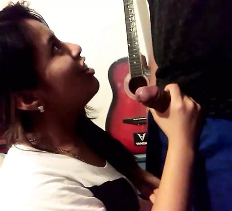 Student Dog Records Herself Sucking A Huge Cock Says That That Cock Is
