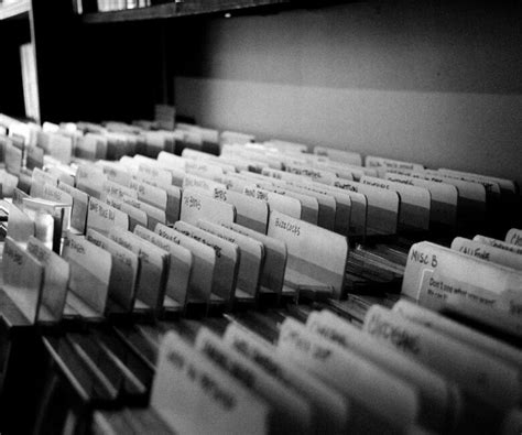 【エクセルvba】filesystemオブジェクトでファイルやフォルダが存在するかを判定する 隣it