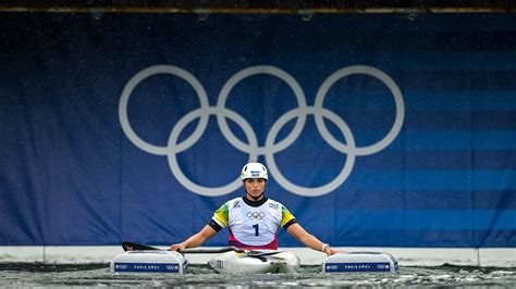 Canoeist Jessica Fox Makes History With Gold In K More Could Be On