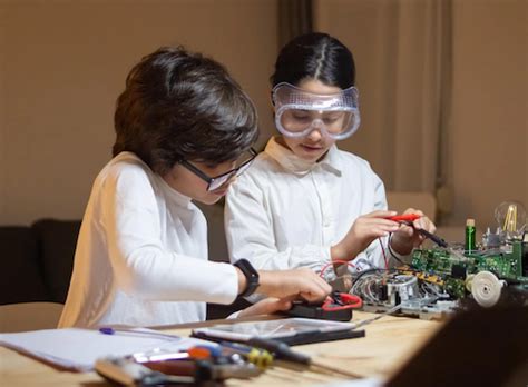 evolve robotics