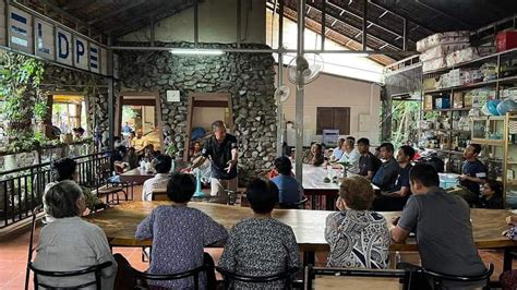 អភិបាលខេត្តសៀមរាប ៖ មិនអនុញ្ញាតឱ្យពន្យារពេលជួបជុំនៅចម្ការលោក ខឹម វាសនា