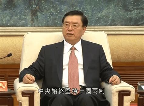 接見中華總商會訪京團 張德江：堅持循序漸進 推進港民主 立場新聞•聞庫