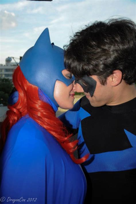 Batgirl X Nightwing Kiss By Comicchic19 On Deviantart