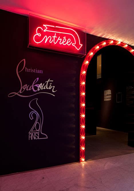 Movie Dita Von Teese Hologram By Musion For Christian Louboutin At The